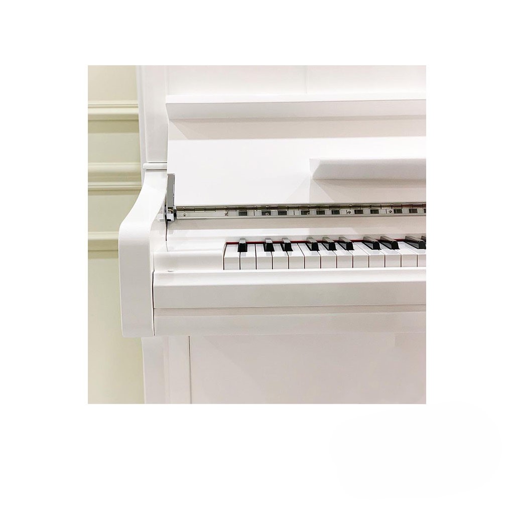 پیانو یاماها U1J